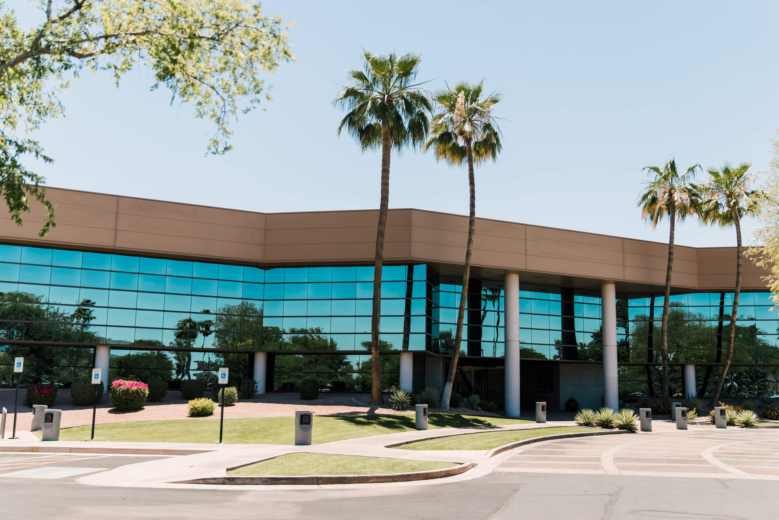 Contact - Deca Technologies